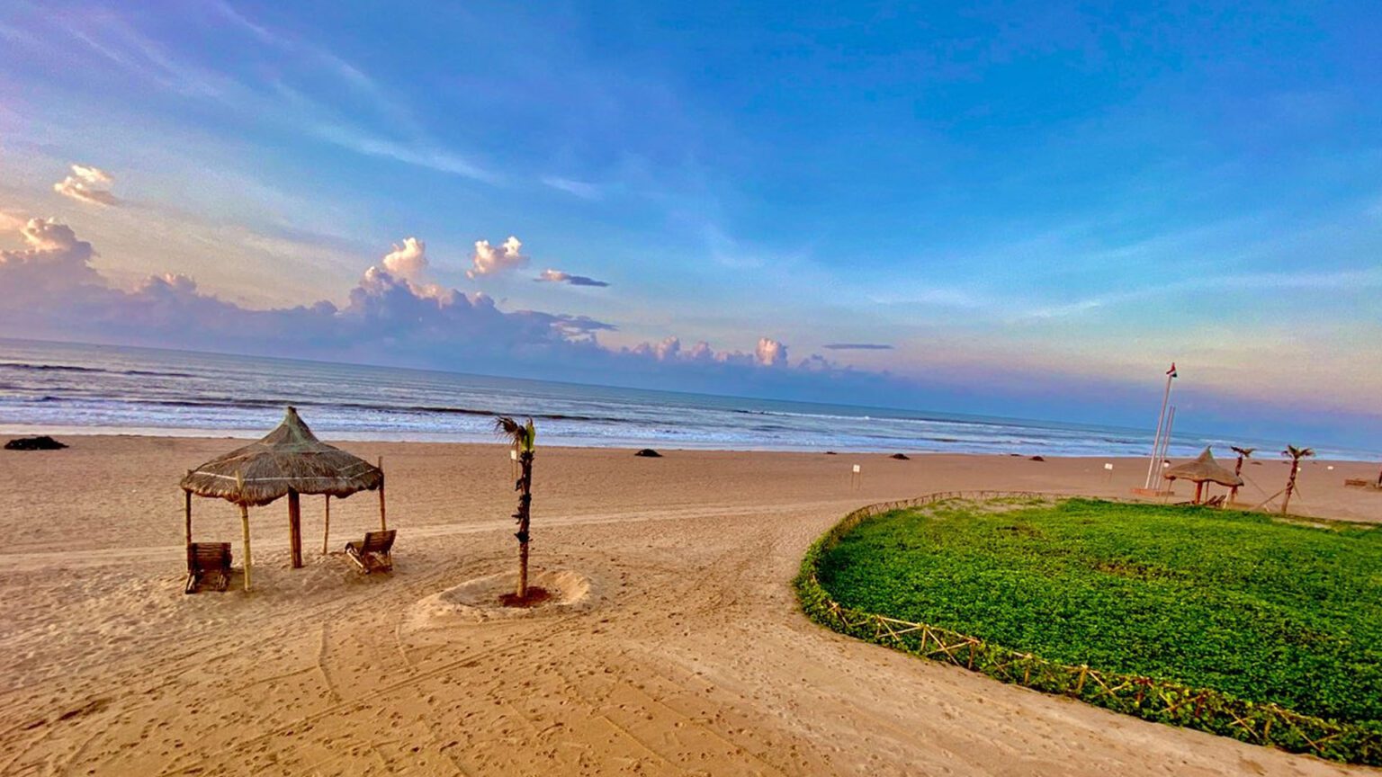 Blue Flag Sea Beach, Golden Beach, Puri, Odisha - Orissa Guide